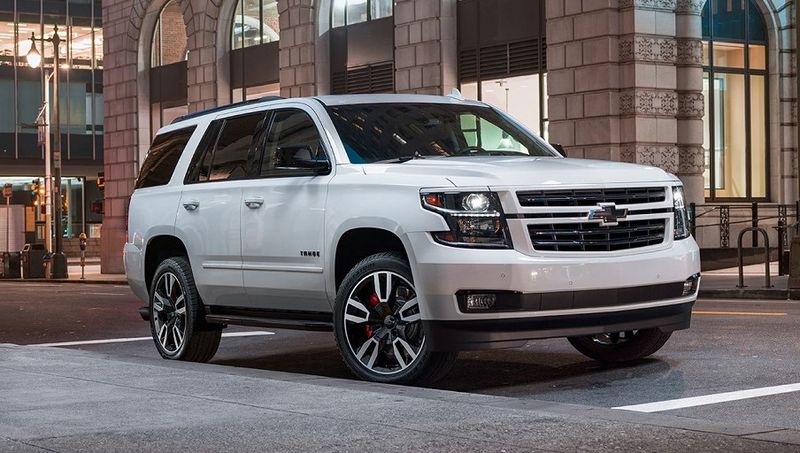 The Dominator D1 Xtreme Side Steps from Go Rhino | 2015-2020 Chevrolet ...
